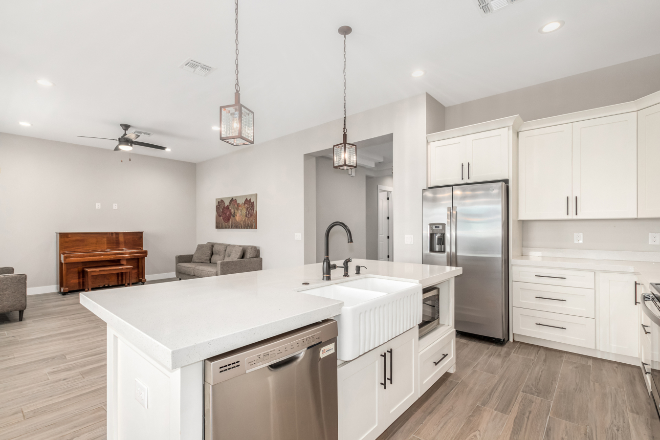 5755 E Shadow Ln Virtual Tour