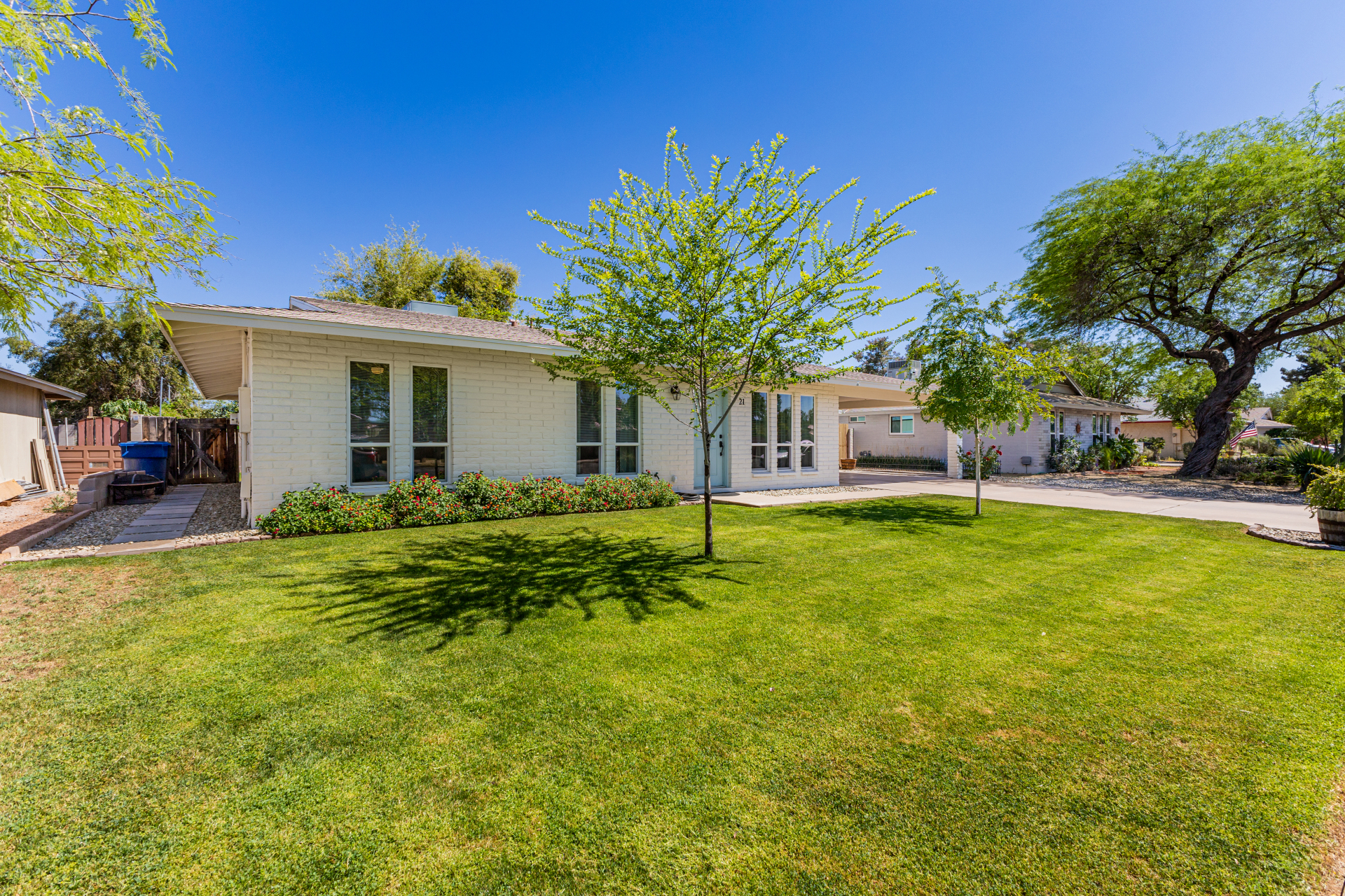 21 SOUTH NEELY STREET Gilbert, AZ 85233