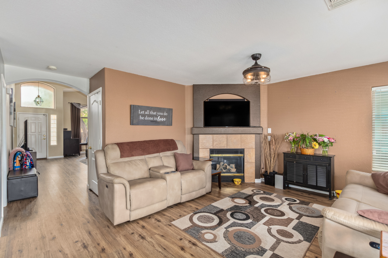 28029 N 23rd Dr Virtual Tour