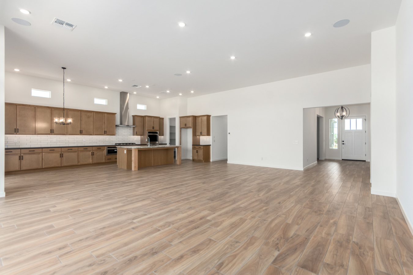 13642 WEST BUCKSKIN TRAIL Peoria, AZ 85383