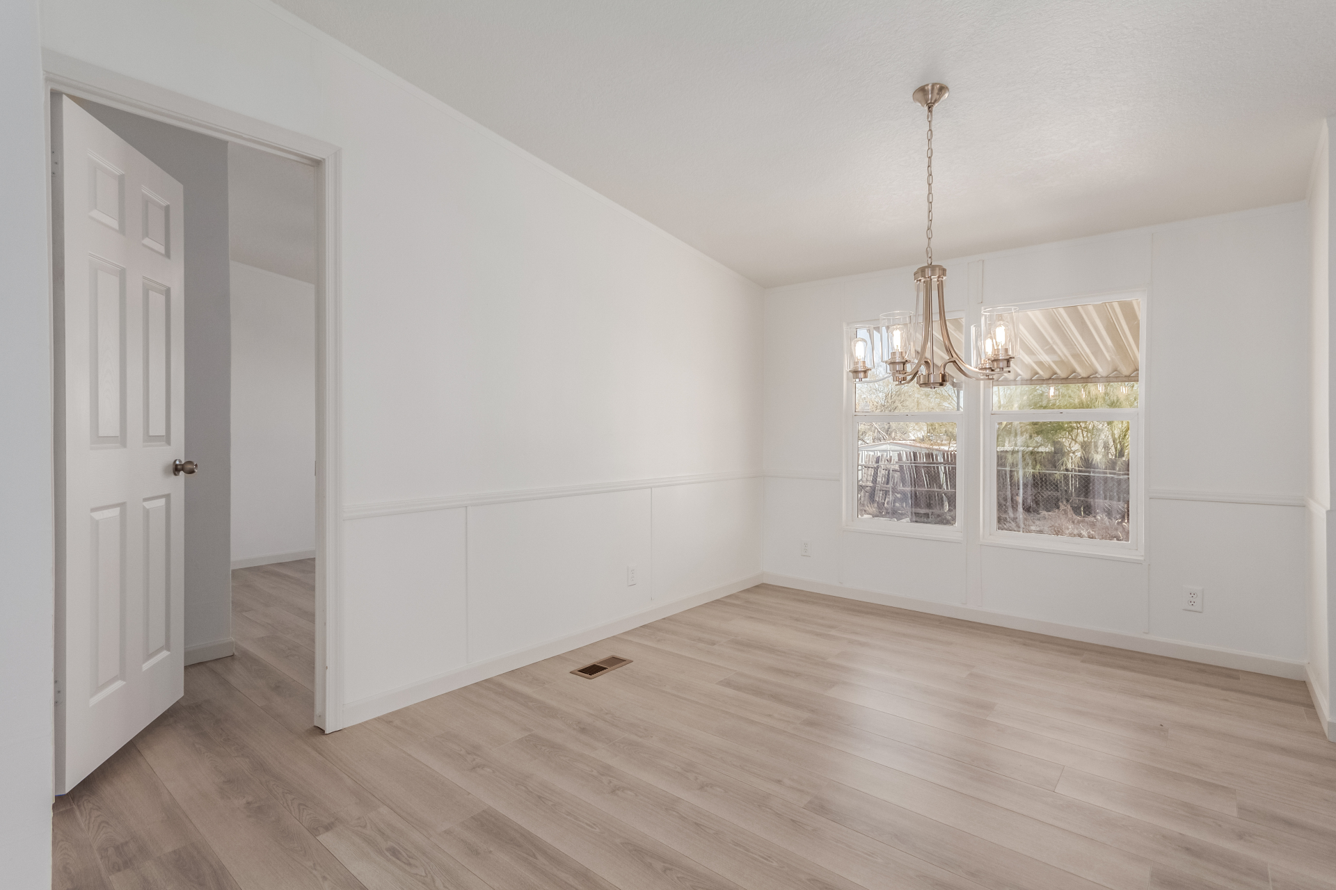 10475 N GRAND CANYON BLVD Casa Grande, AZ 85122