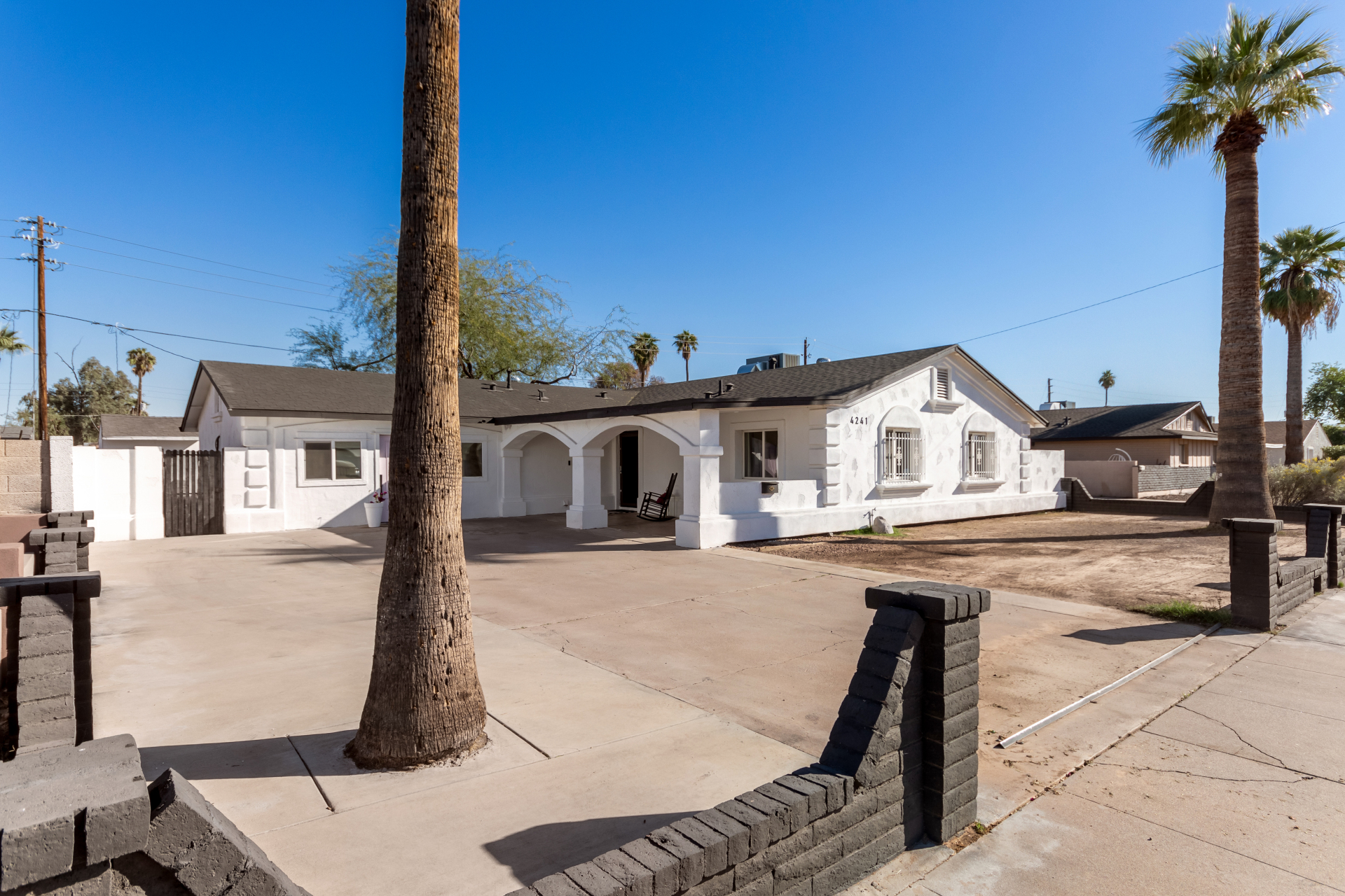 4241 N. 64TH AVE Phoenix, AZ 85033