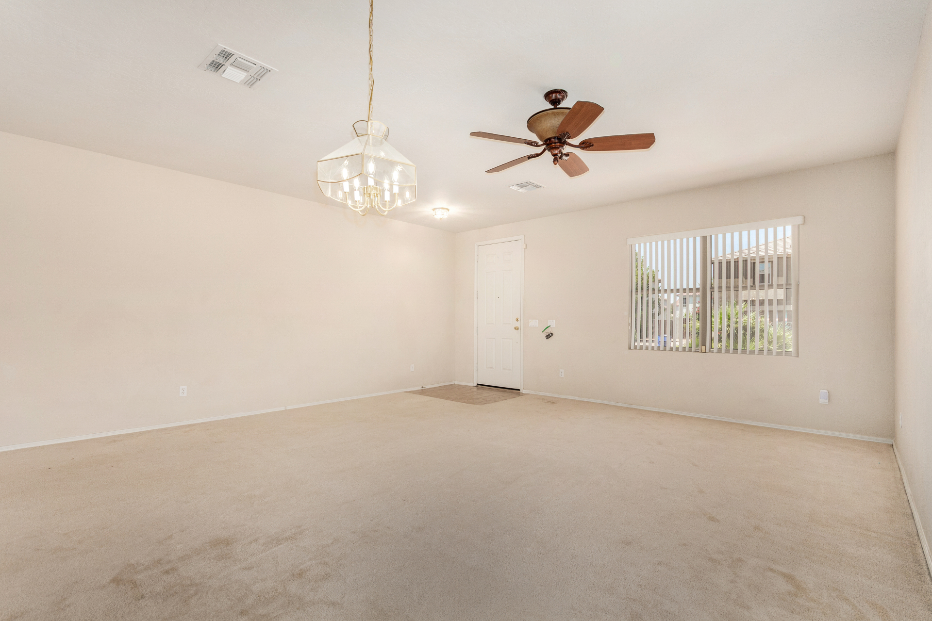 11511 EAST RENATA AVENUE Mesa, AZ 85212