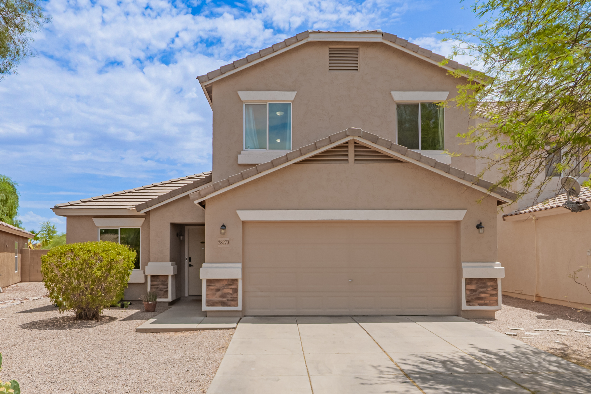 28273 N SILVER LN San Tan Valley, AZ 85143